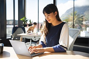 Dellチャットに連絡 | Dell 日本