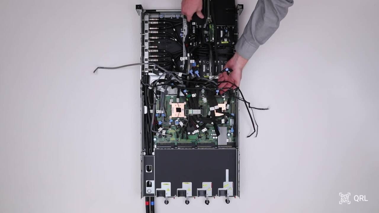 Anleitung zum Austausch der PSB1 für PowerEdge XE9640 | Dell Deutschland